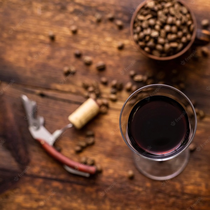 Café y vino, o vino con café? :: Daniel Arraspide